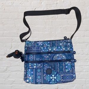 Kipling | Bags | Kipling Metallic Bronze Lunch Bag | Poshmark